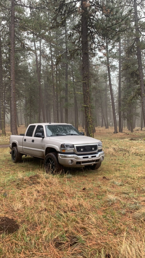 2005 GMC 2500HD LLY – DmaxStore