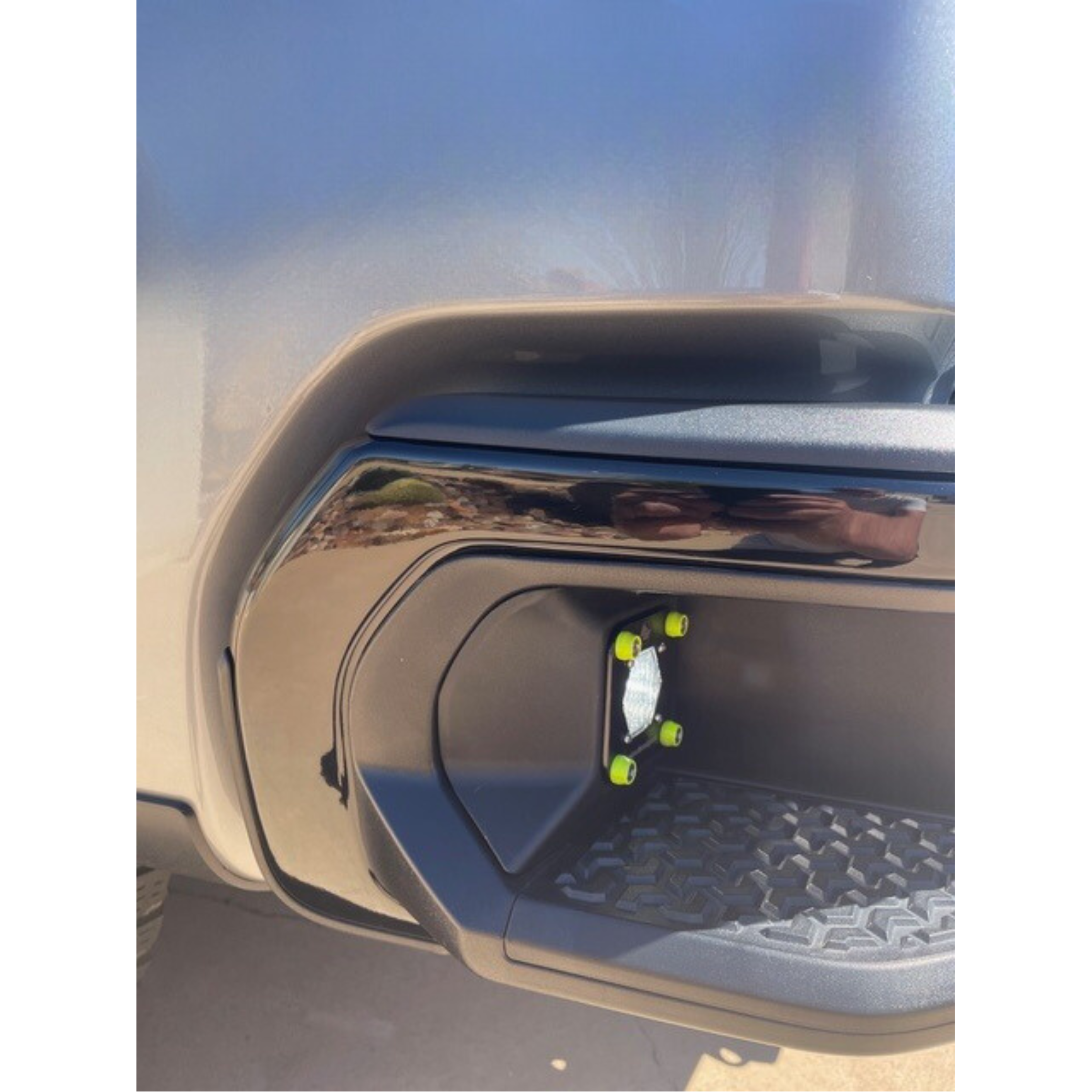 Pod Holes Step Kit, 2020-2025 LM2/LZ0/L5P – DmaxStore