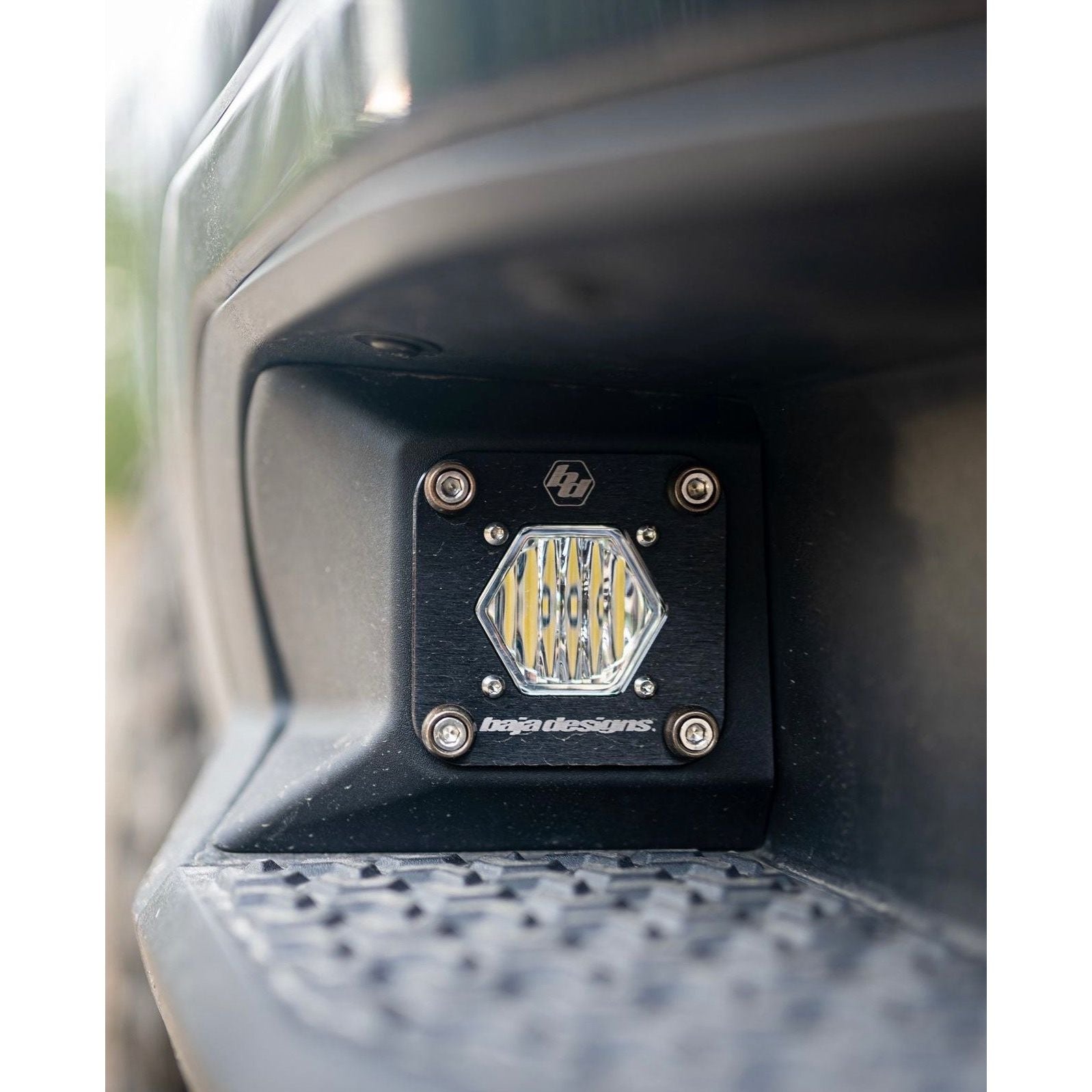 Pod Holes Step Kit, 2020-2025 LM2/LZ0/L5P – DmaxStore